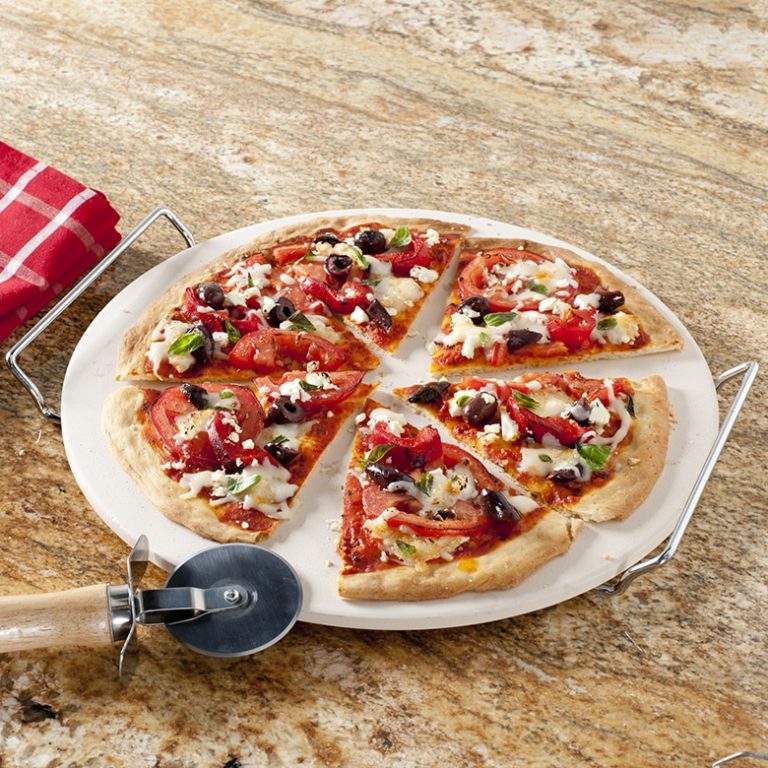 13 Inch Pizza Stone Set - Nordic Ware
