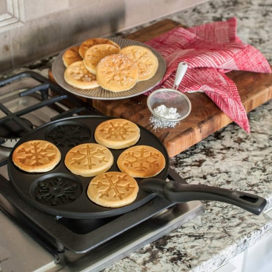 Falling Snowflake Pancake Pan | Cast Aluminum Cookware | Breakfast Pan ...