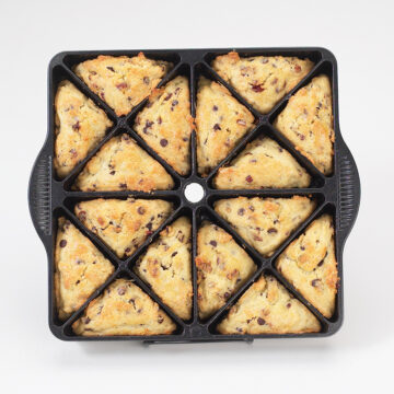 Scottish Mini Scone Pan - Nordic Ware