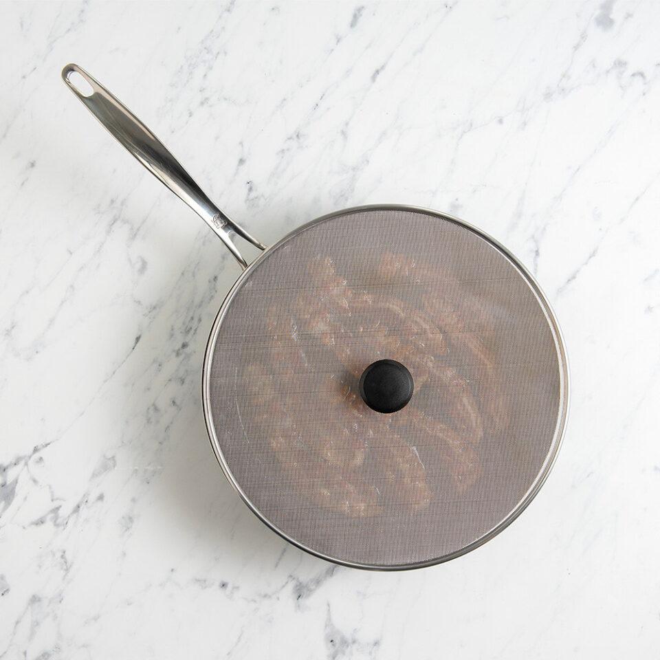 13” Crispy Dry Fry Spatter Cover | Cookware Accessories | Nordic Ware