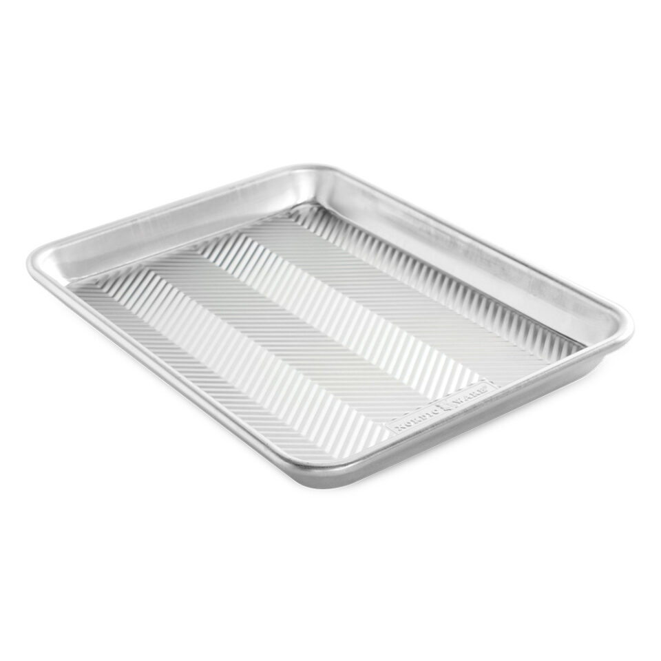 Prism Quarter Sheet | Aluminum Baking Sheet | Nordic Ware