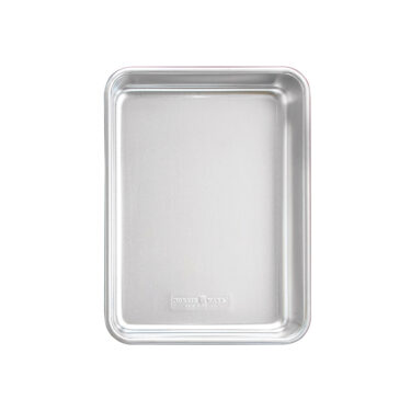 Naturals® 9" x 13" Rectangular Cake Pan | Aluminum Cake Pan | Nordic Ware