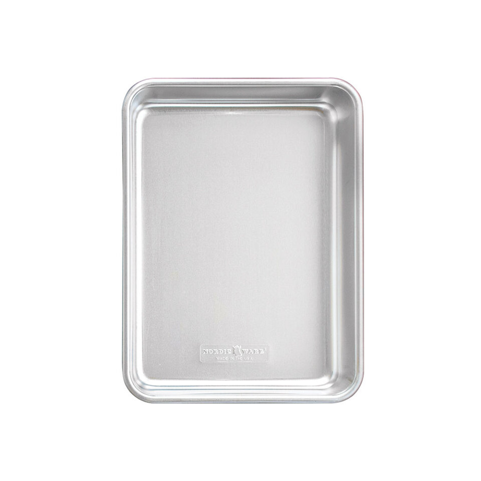 Naturals® 9" x 13" Rectangular Cake Pan | Aluminum Cake Pan | Nordic Ware