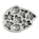 Backyard Bugs Pan | Cast Aluminum Bakeware | Nordic Ware