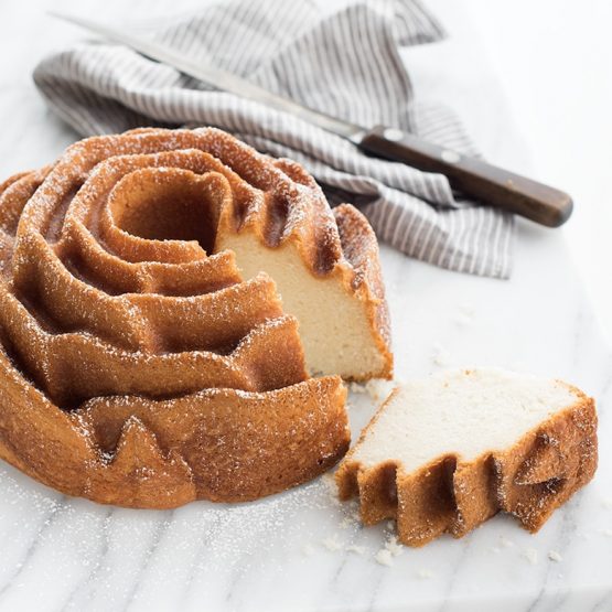 Rose Bundt® Pan | Cast Aluminum Bakeware | Nordic Ware
