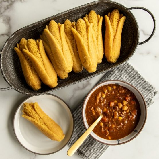 Corn Cakes Baking Pan | Corn Bread Pan | Fall Bakeware | Nordic Ware