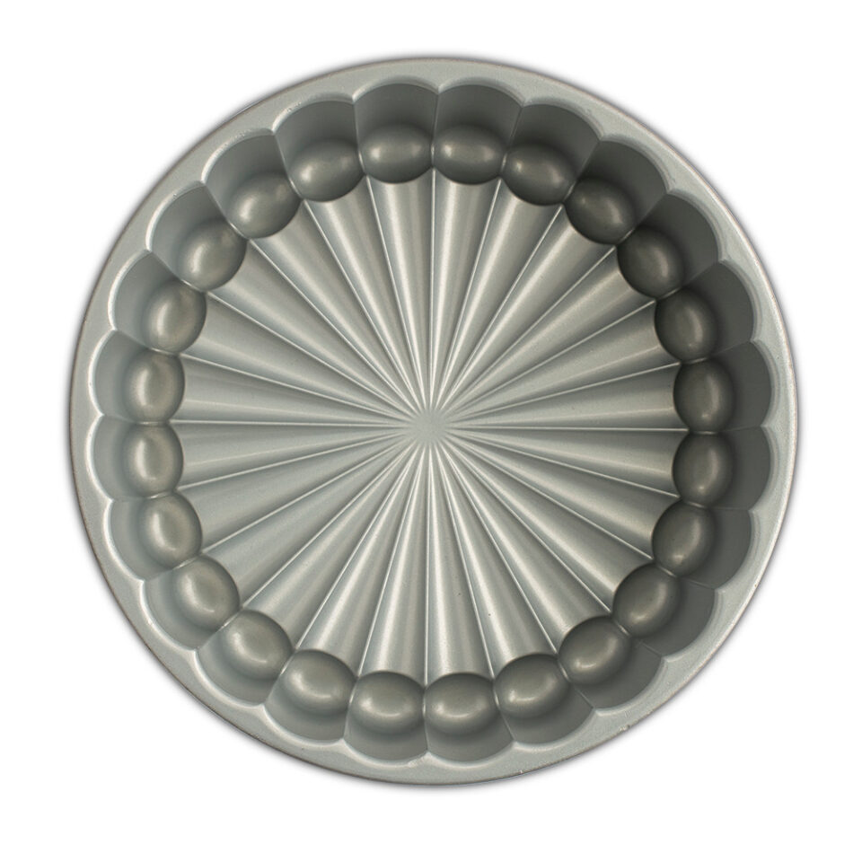 Charlotte Cake Pan | Cast Aluminum Bakeware | Nordic Ware