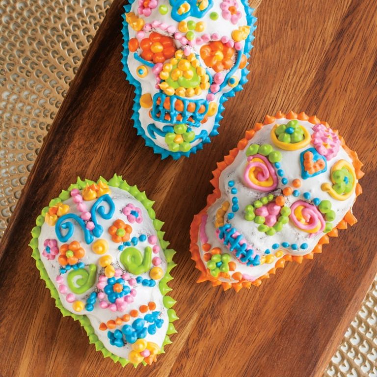 Haunted Skull Cakelet Pan | Halloween Baking Pans | Mini Cake Pans ...