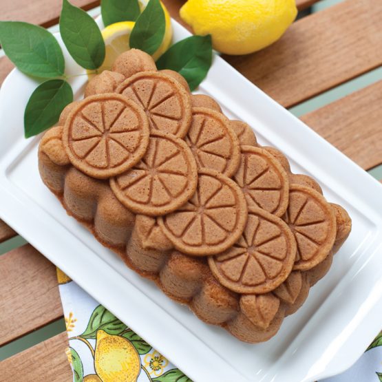 Lemon Citrus Pound Cake - Nordic Ware