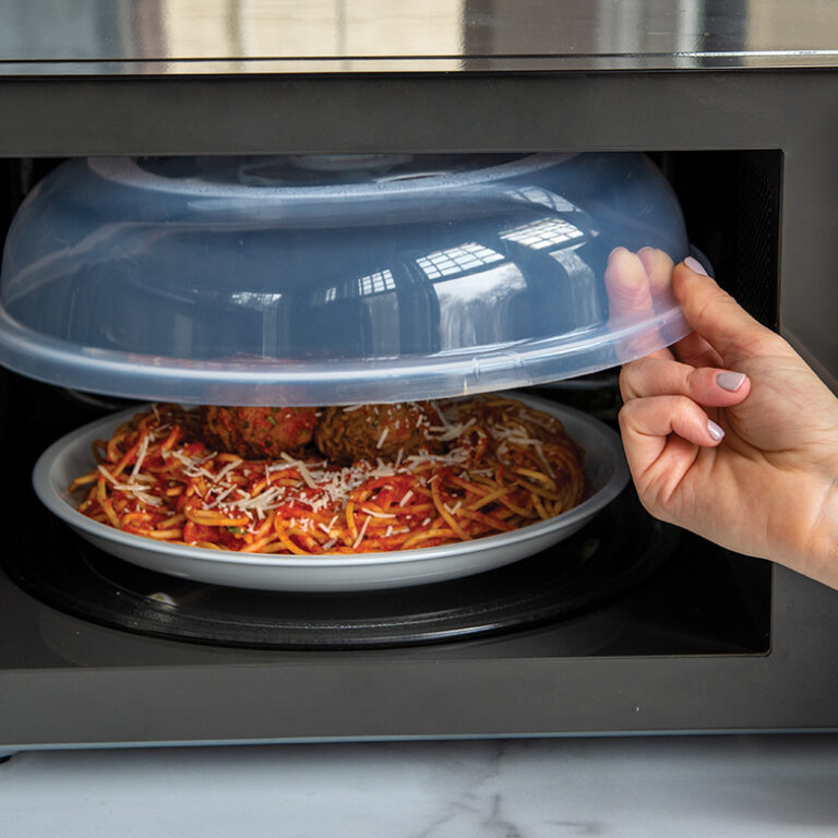 Up & Away™ Easy Stow Spatter Cover | Microwave Accessories | Nordic Ware