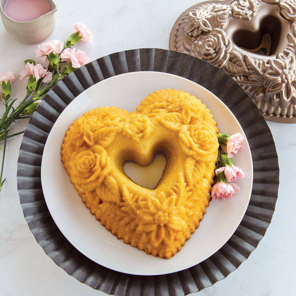 Floral Heart Bundt® Pan - Nordic Ware