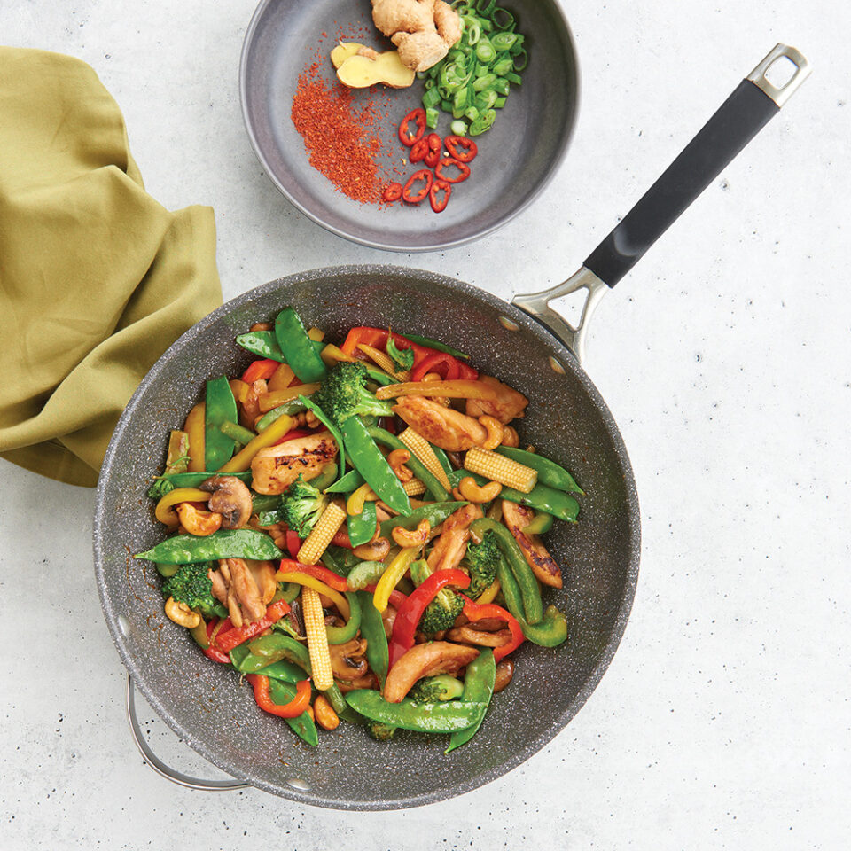 Verde Ceramic Nonstick 12” Wok | Ceramic Coated Cookware | Nordic Ware