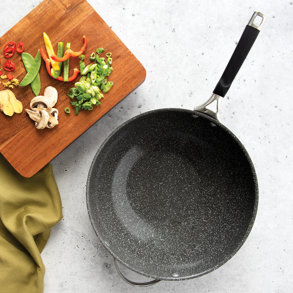 Verde Ceramic Nonstick 12” Wok | Ceramic Coated Cookware | Nordic Ware