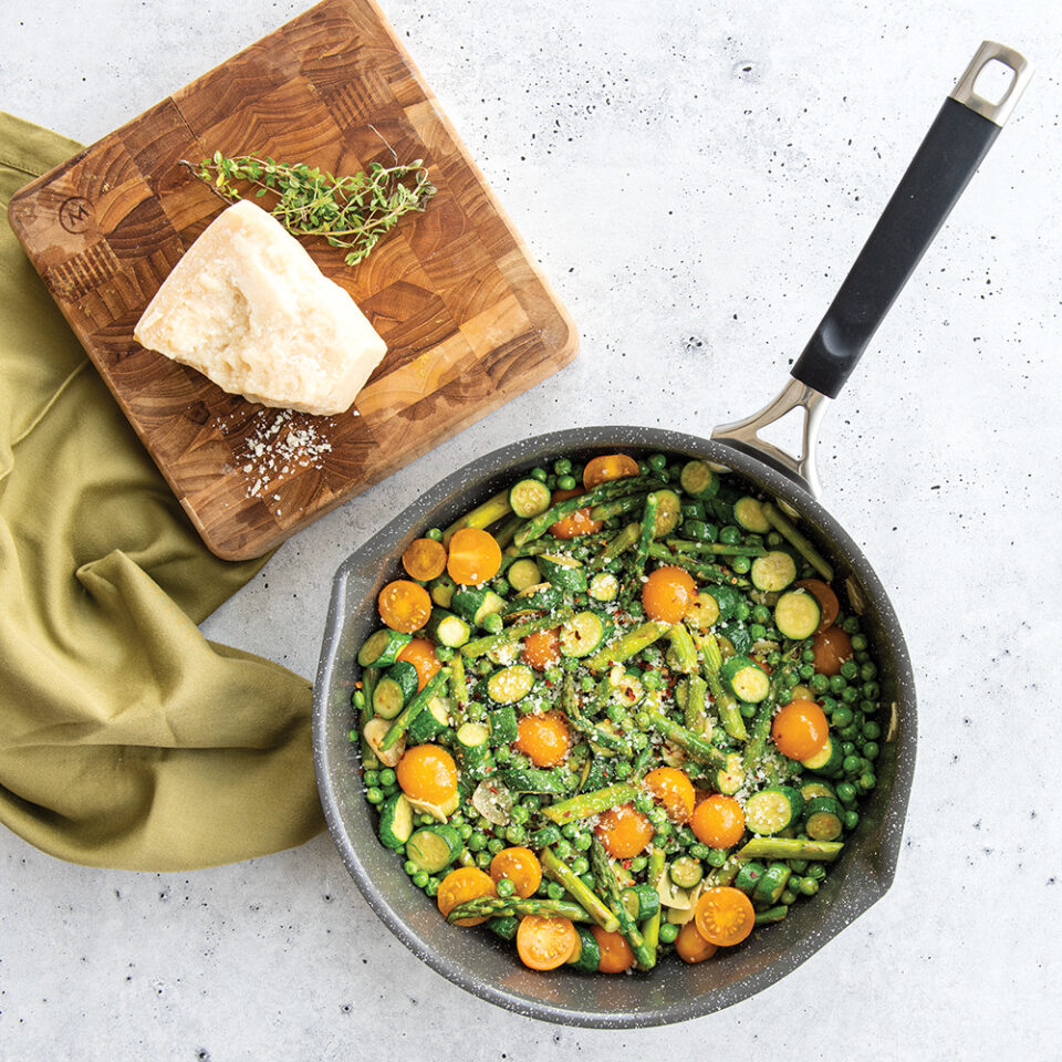Verde Ceramic Cookware Collection | Ceramic Coated Cookware | Nordic Ware