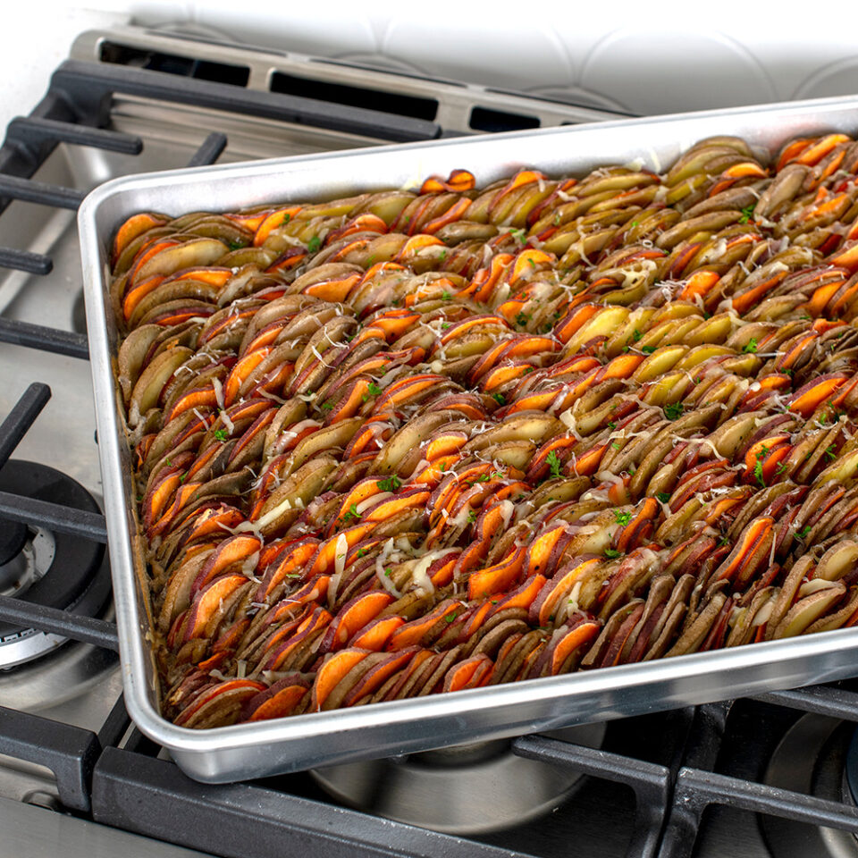 Naturals® Big Batch™ Pan | Large Aluminum Cake Pan | Nordic Ware