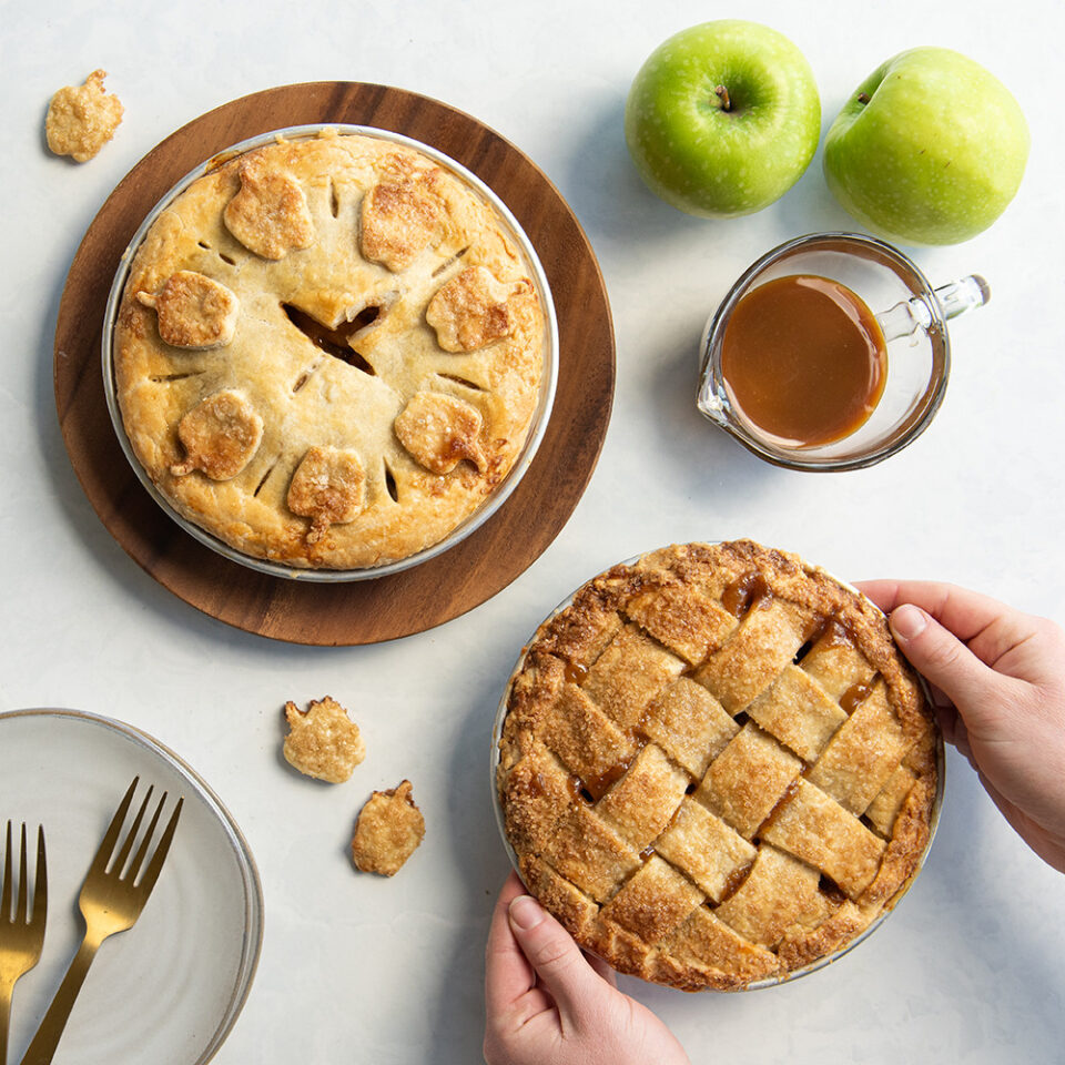 Naturals® Compact Ovenware 5" Mini Pie Pan | Aluminum Pie Pan | Nordic Ware