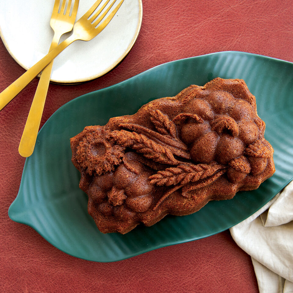 Sunflower and Pumpkin Loaf | Autumn Loaf Pan | Fall Bakeware | Nordic Ware