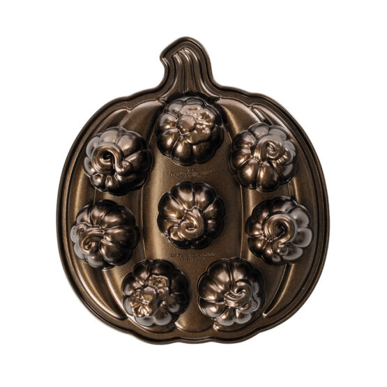 Lil' Pumpkin Cakelets Pan | Mini Cake Pans | Halloween Bakeware ...