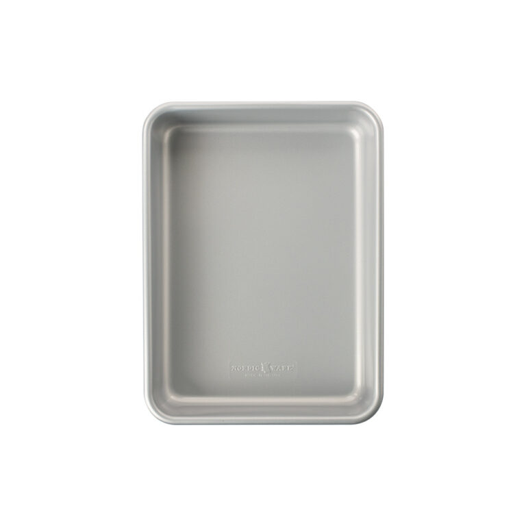 9x13 Inch Nonstick Baking Pan | Brilliant Aluminum Bakeware | Nordic Ware