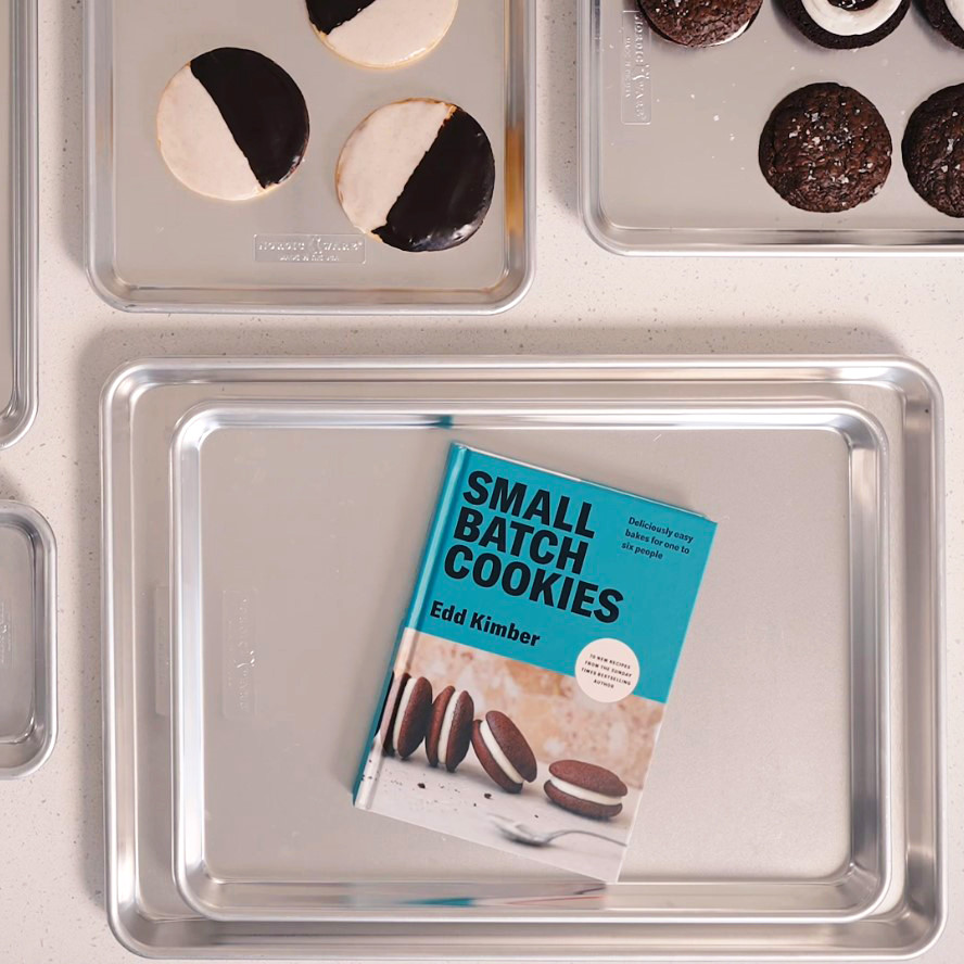 Small Batch Cookies Cookbook Set - Nordic Ware