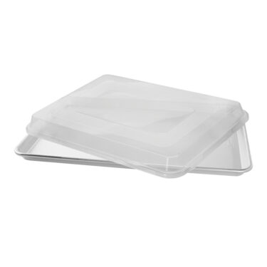 Naturals® Big Sheet Pan with Lid - Nordic Ware