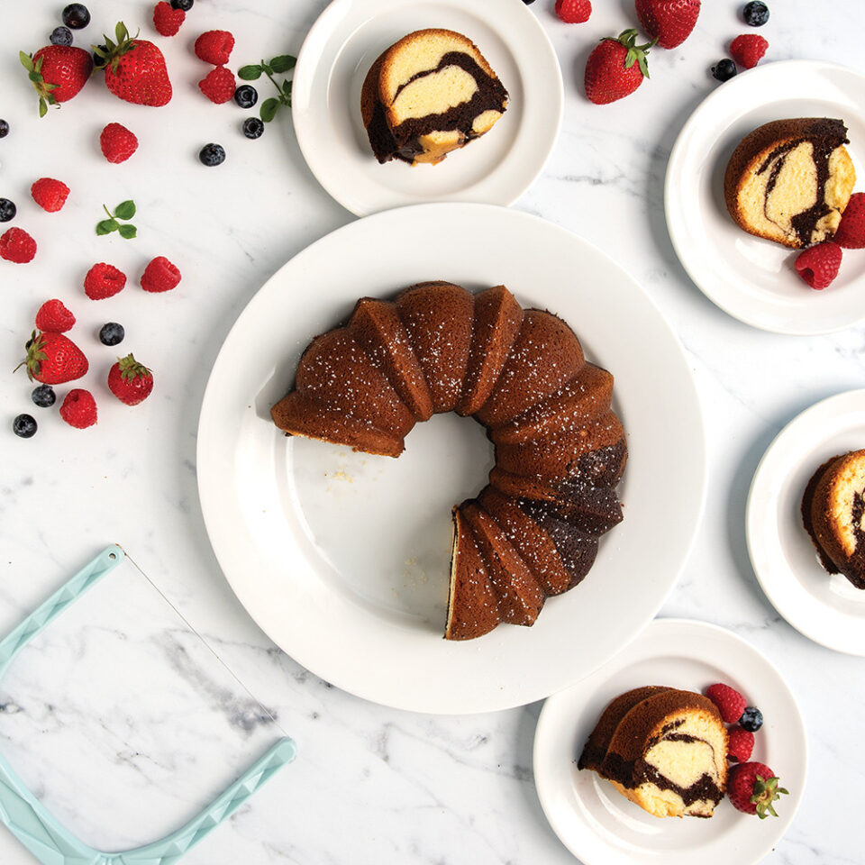 Bundt® Cake Slicer | Baking Accessories | Nordic Ware
