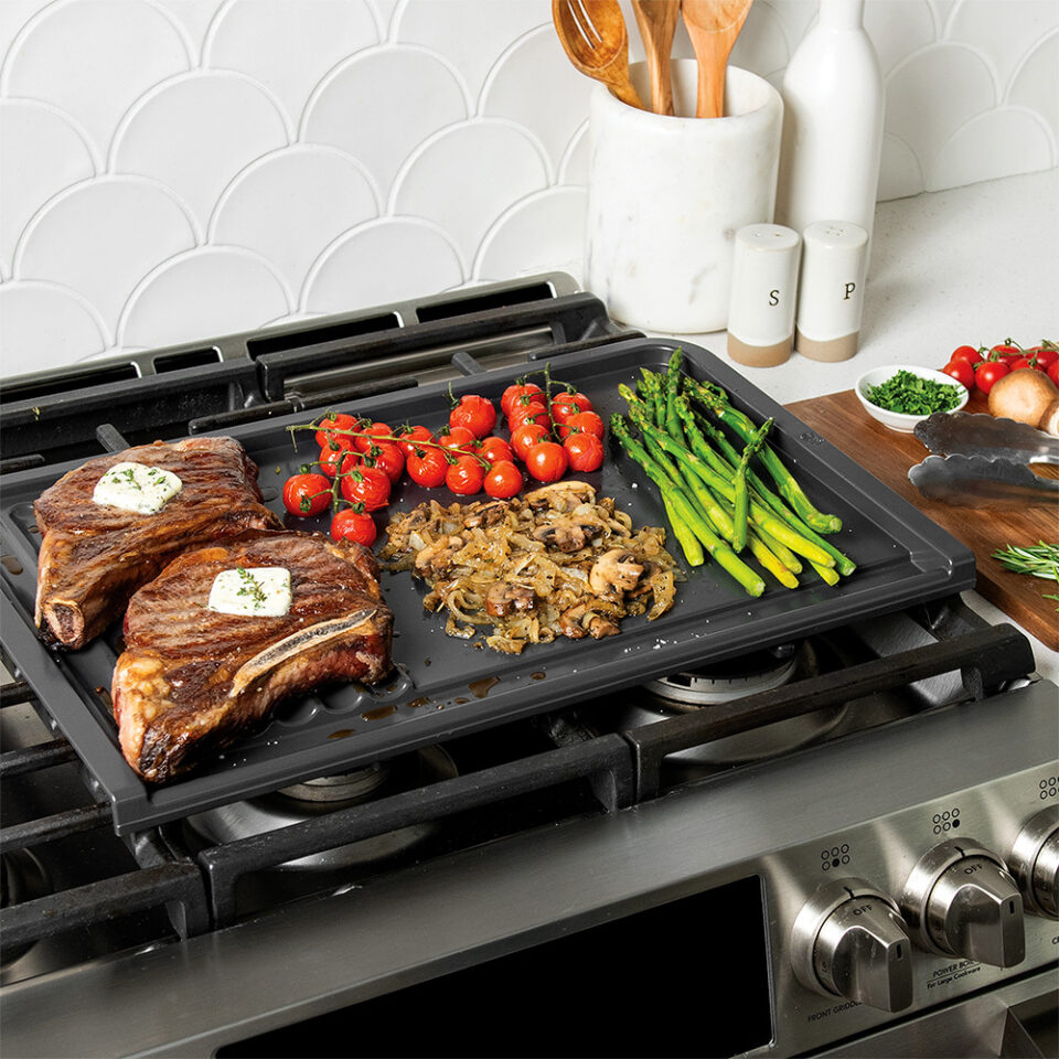 Basalt Dual Top Grill Griddle | Family-sized Griddle | Nordic Ware