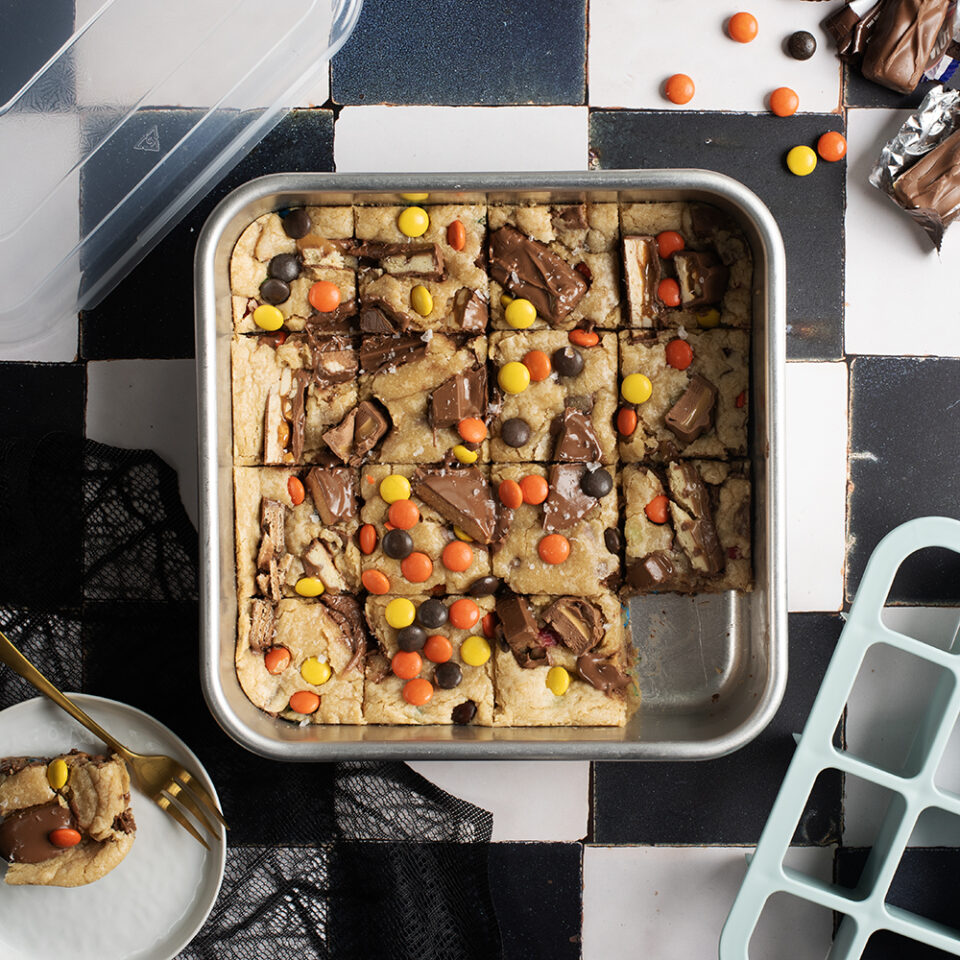 Halloween Candy Cookie Bars - Nordic Ware